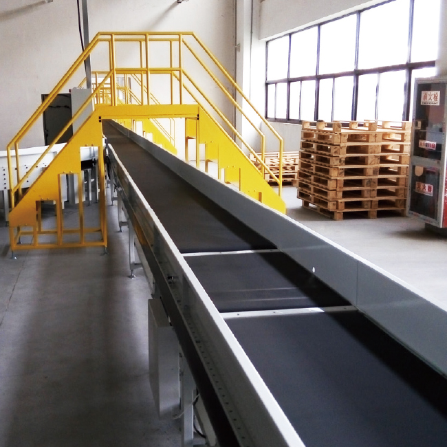 Carton Sorting Conveyor System Flexible Gravity Roller Conveyor System ...