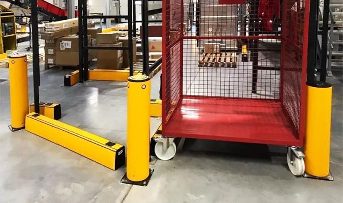 Safety Bollard Anti-collision Post Bollard Traffic Guardrails